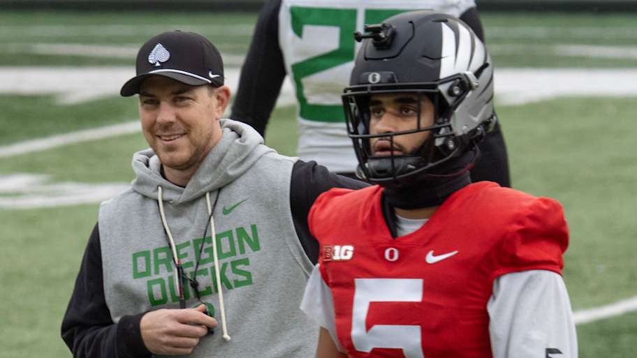 Oregon quarterback Dante Moore opens up on relationship with Drew Mehringer