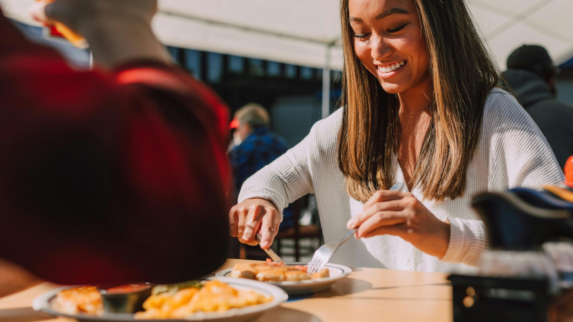 Bringing your own meal to a restaurant: What is this new culinary trend?