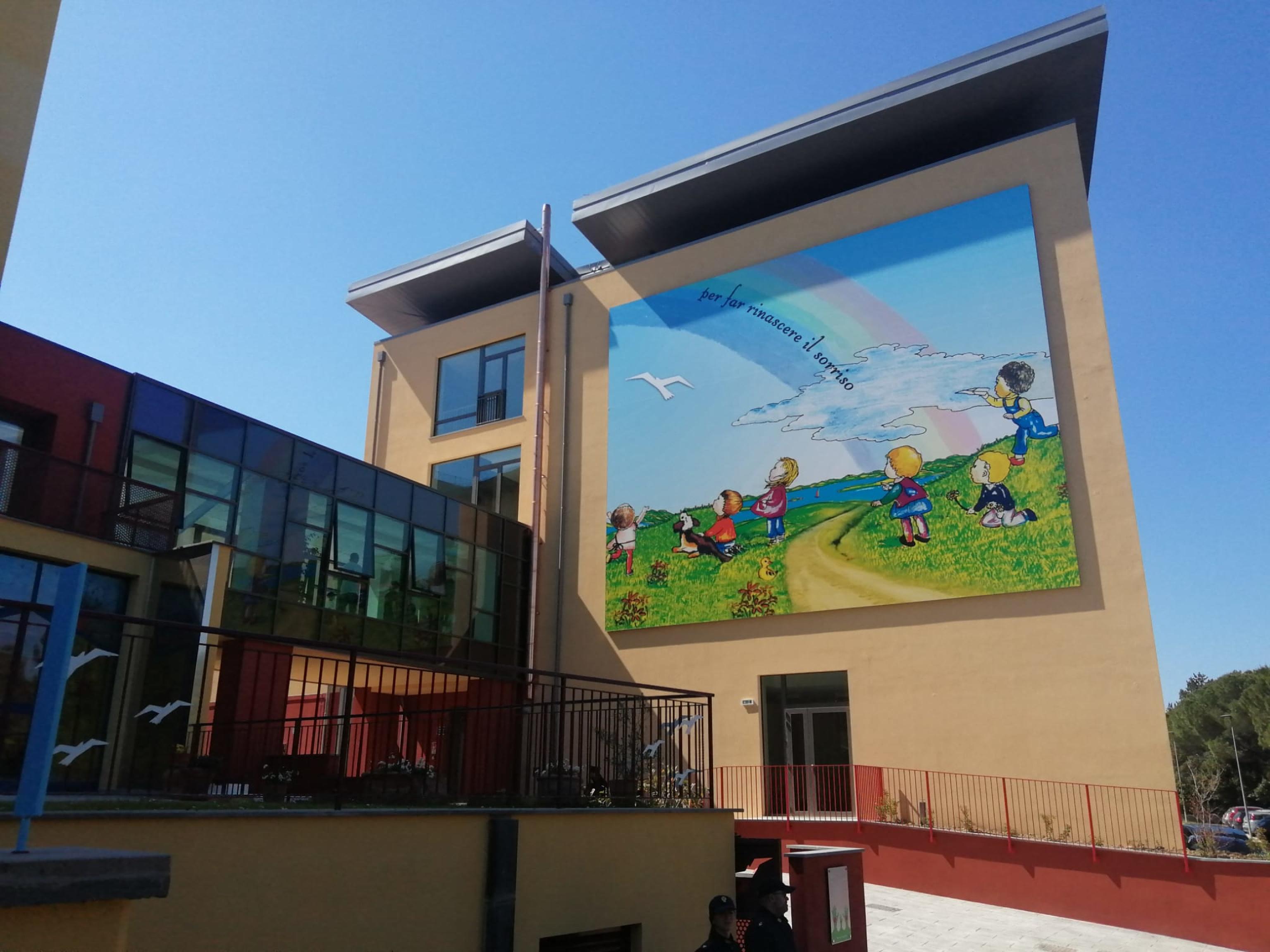 Doni e sorrisi per il Natale al Chianelli