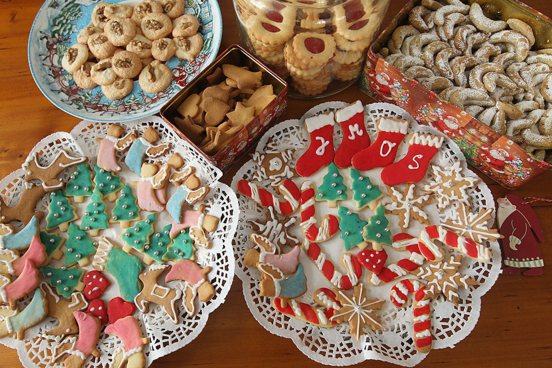 30 festive Christmas activities to do with friends and family