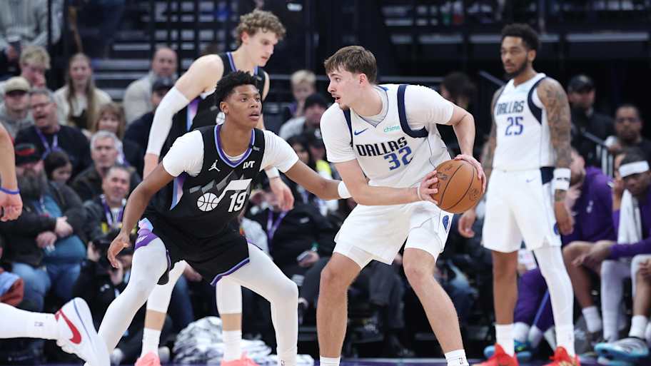 Will Hardy reacts to Cooper Flagg's historic night in Jazz-Mavericks