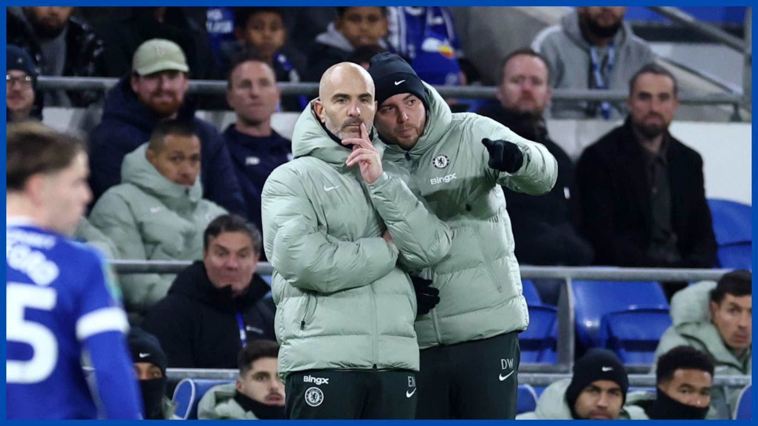 Manchester United sack a manager and immediately get linked with former ...