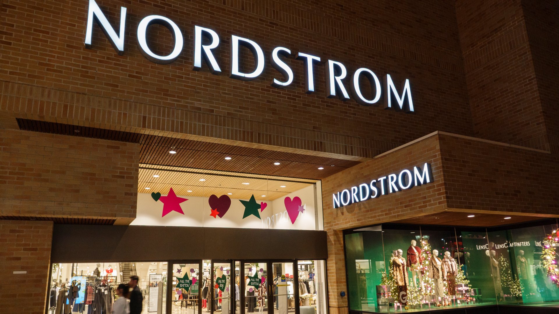 Nordstrom's half-yearly sale is almost here: Score early fashion deals ...