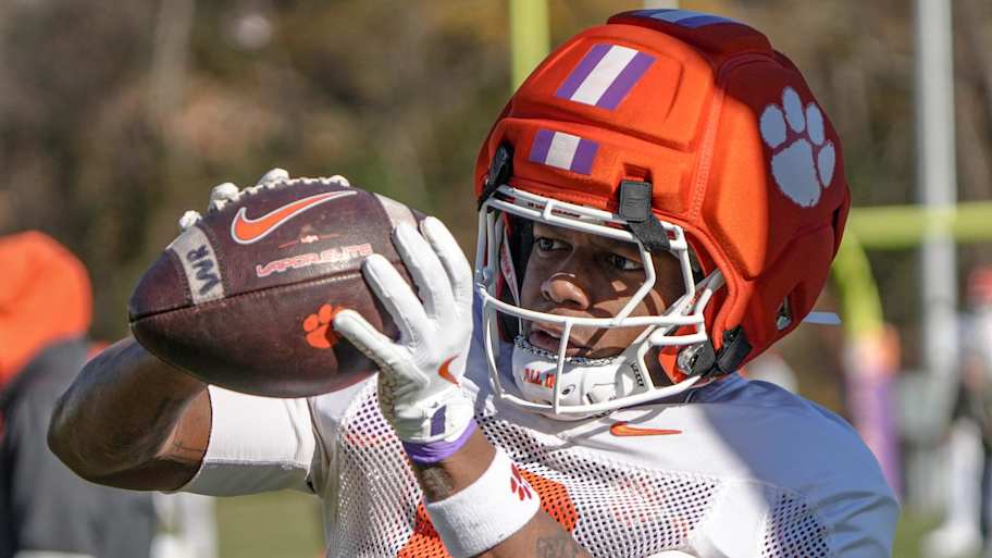 Opportunity knocks for Clemson receiver ahead of Pinstripe Bowl