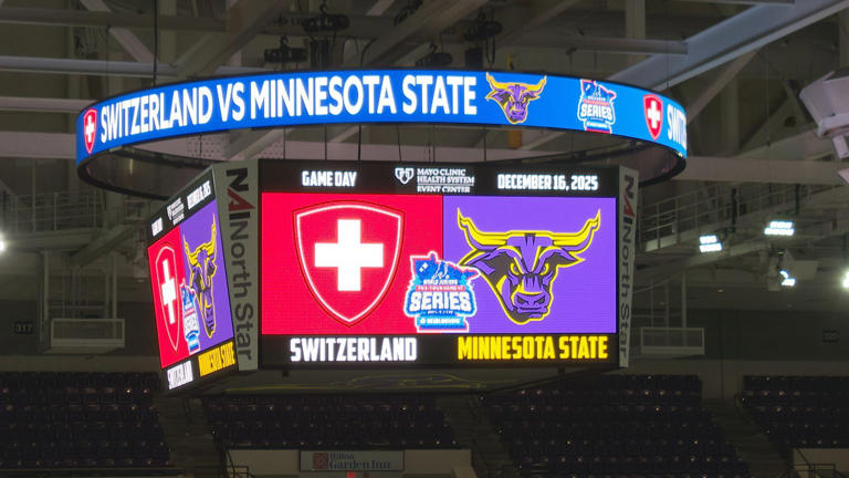 International hockey arrives in Mankato