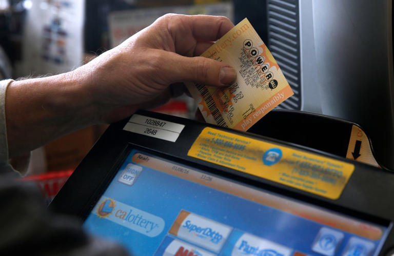 California Powerball soars to $1.25 billion ahead of Christmas holiday ...