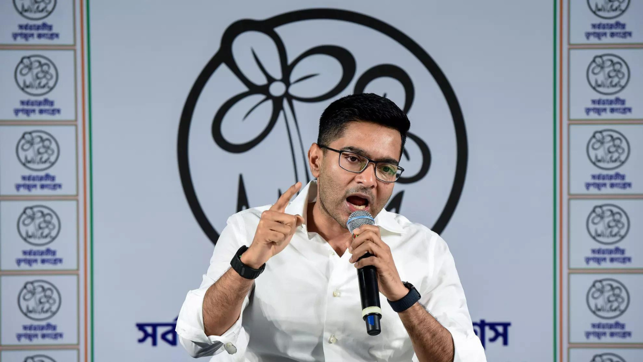 'Jhukta wahi hai …': TMC MP Abhishek Banerjee’s ‘Kumbh’ retort to chaos ...