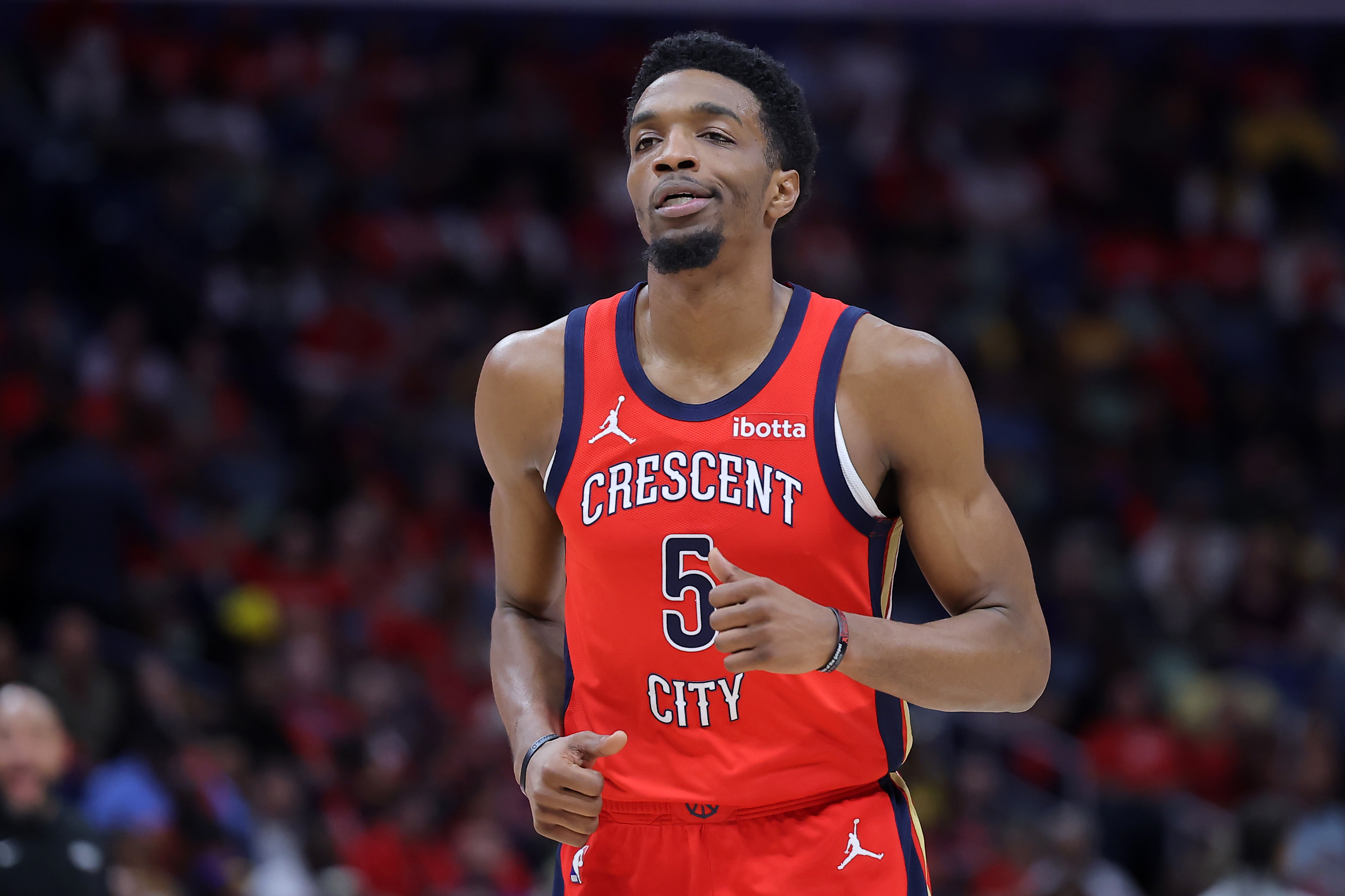 Lakers get direct look at Herb Jones in injury return vs Pelicans