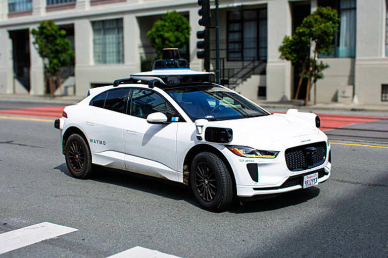 Alphabet’s Waymo eyes $15 billion funding raise - report