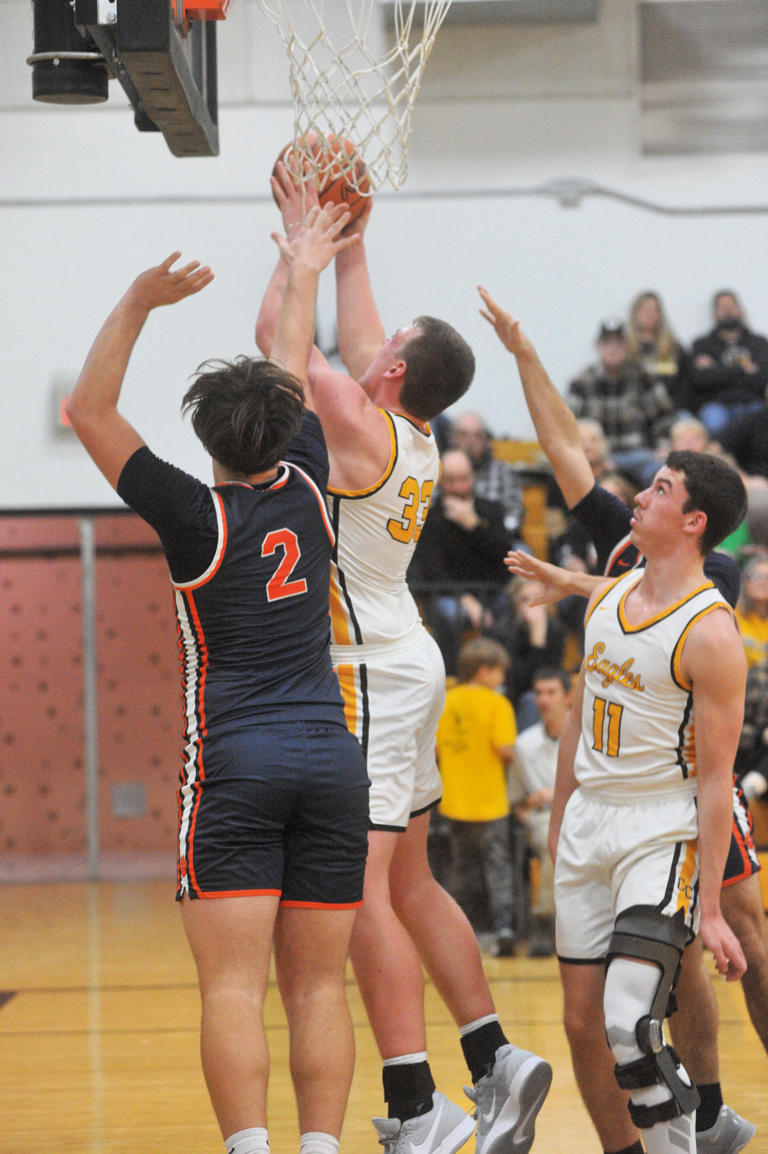 Colonel Crawford boys open season at last with big win over Galion