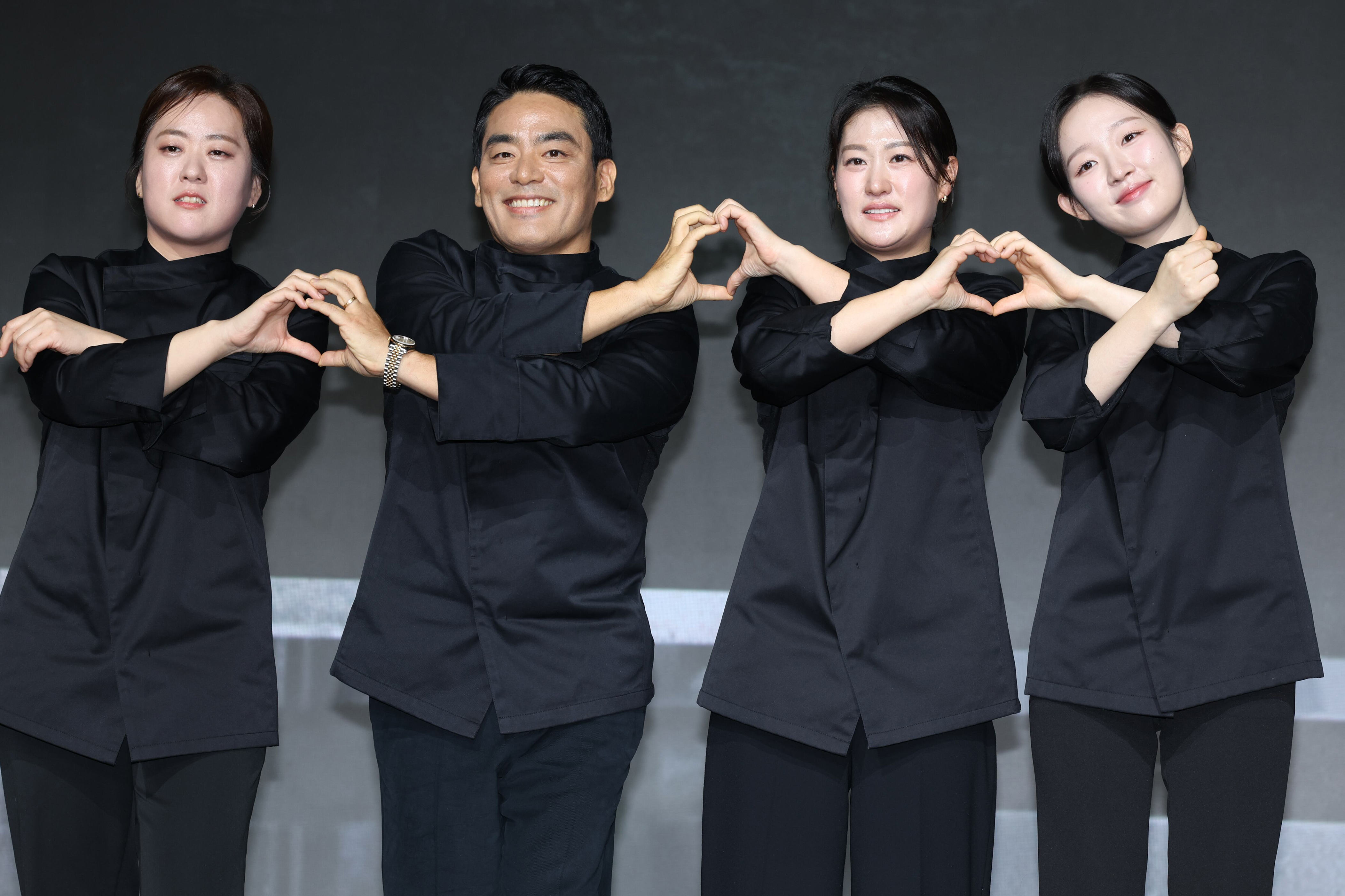 Culinary class wars 2 producers address Paik Jong-won controversy