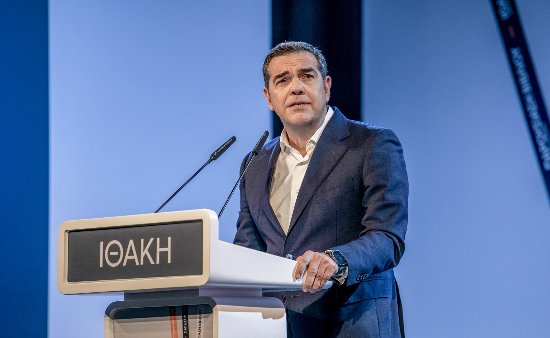 Τα ανάμεικτα μηνύματα για τον Τσίπρα από την περιφέρεια, οι ...