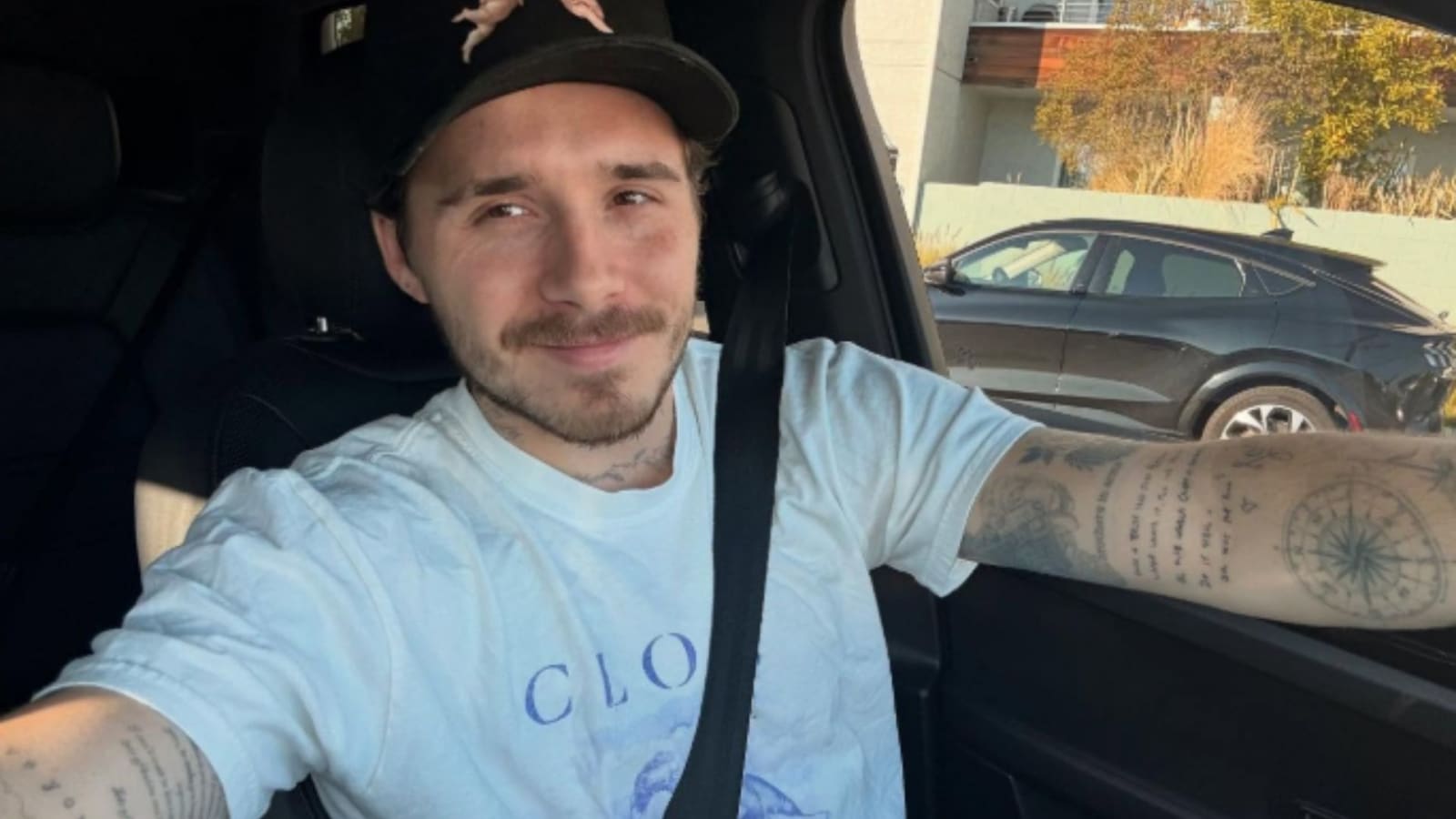 Brooklyn Beckham allegedly plans to drop dad's surname if Victoria ...