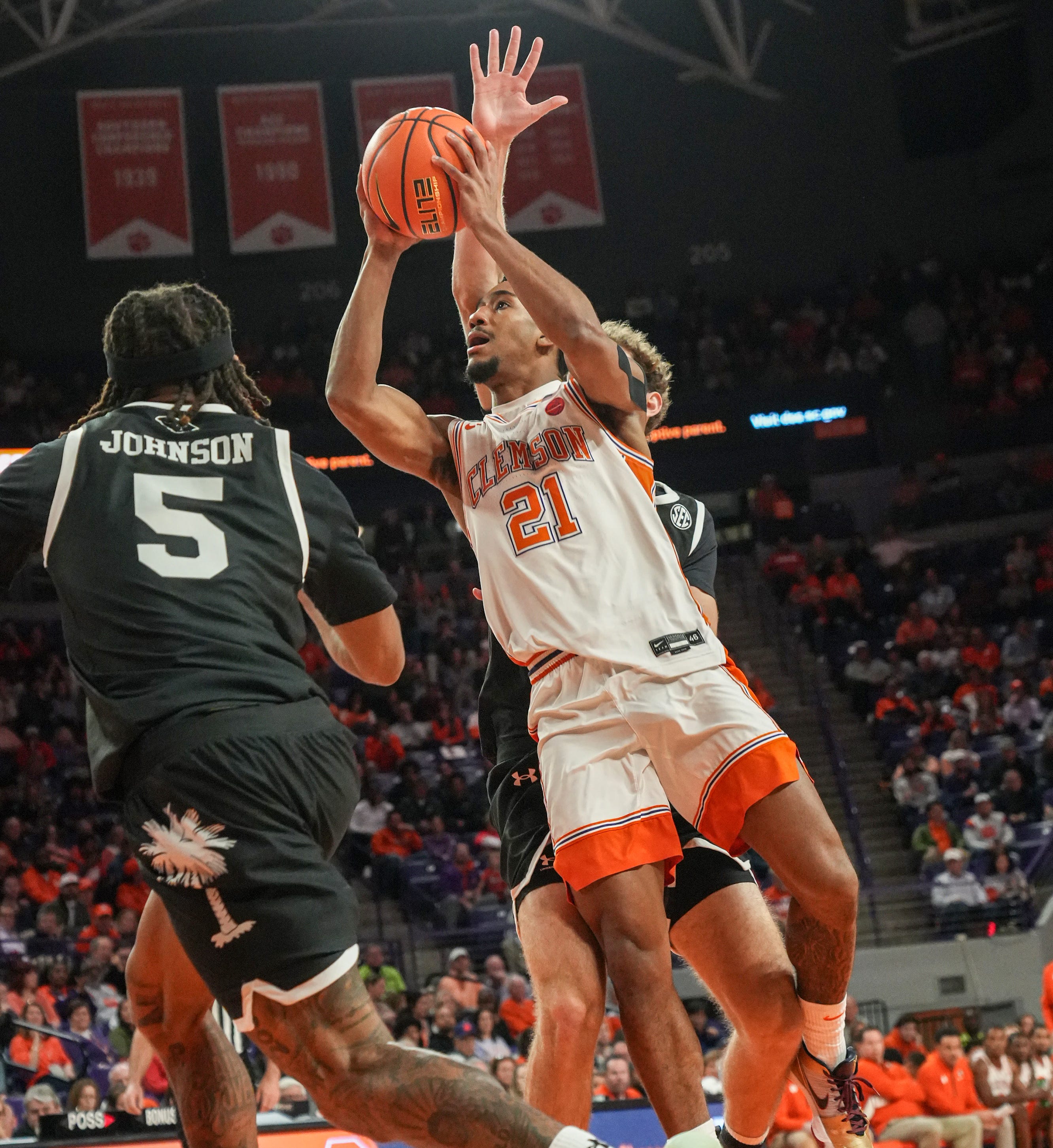 Clemson basketball beats South Carolina behind Ace Buckner's career ...