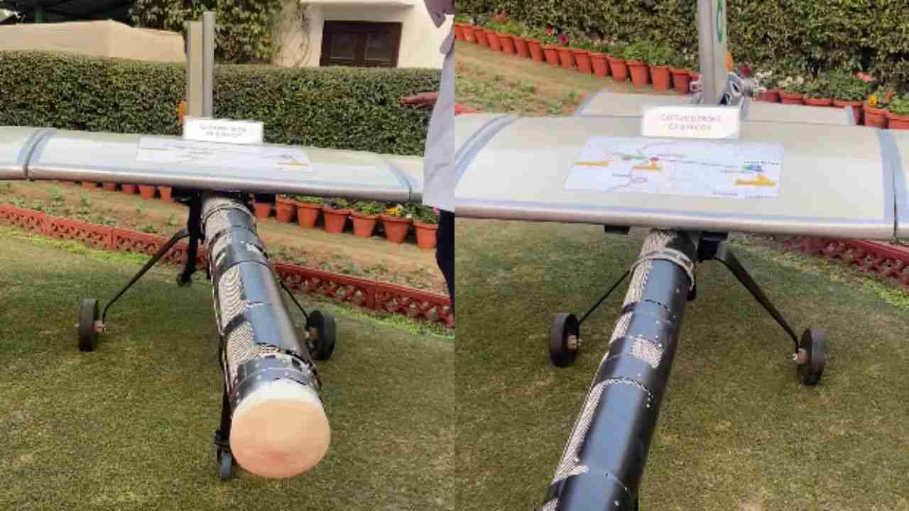 India displays YIHA-III kamikaze drone intercepted in operation against ...
