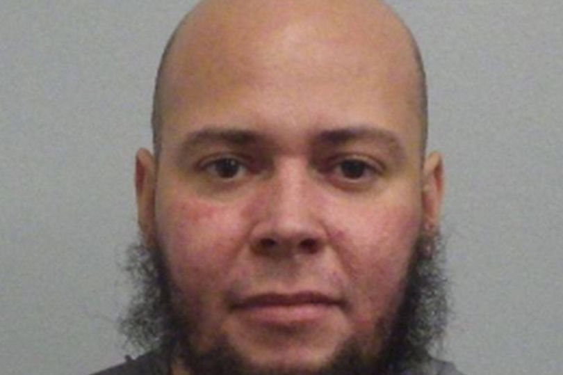 Escaped former gang member Liam Wall arrested after two-day police manhunt
