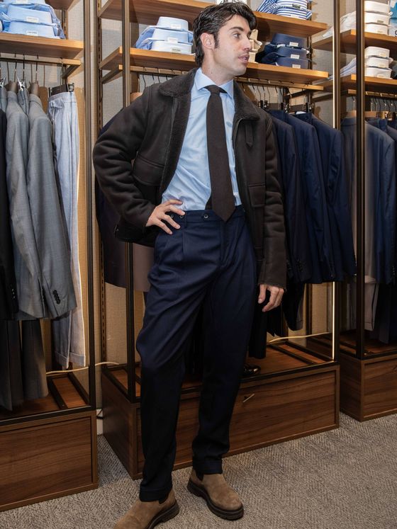 La cita navideña que convirtió una tienda de moda masculina en punto de ...