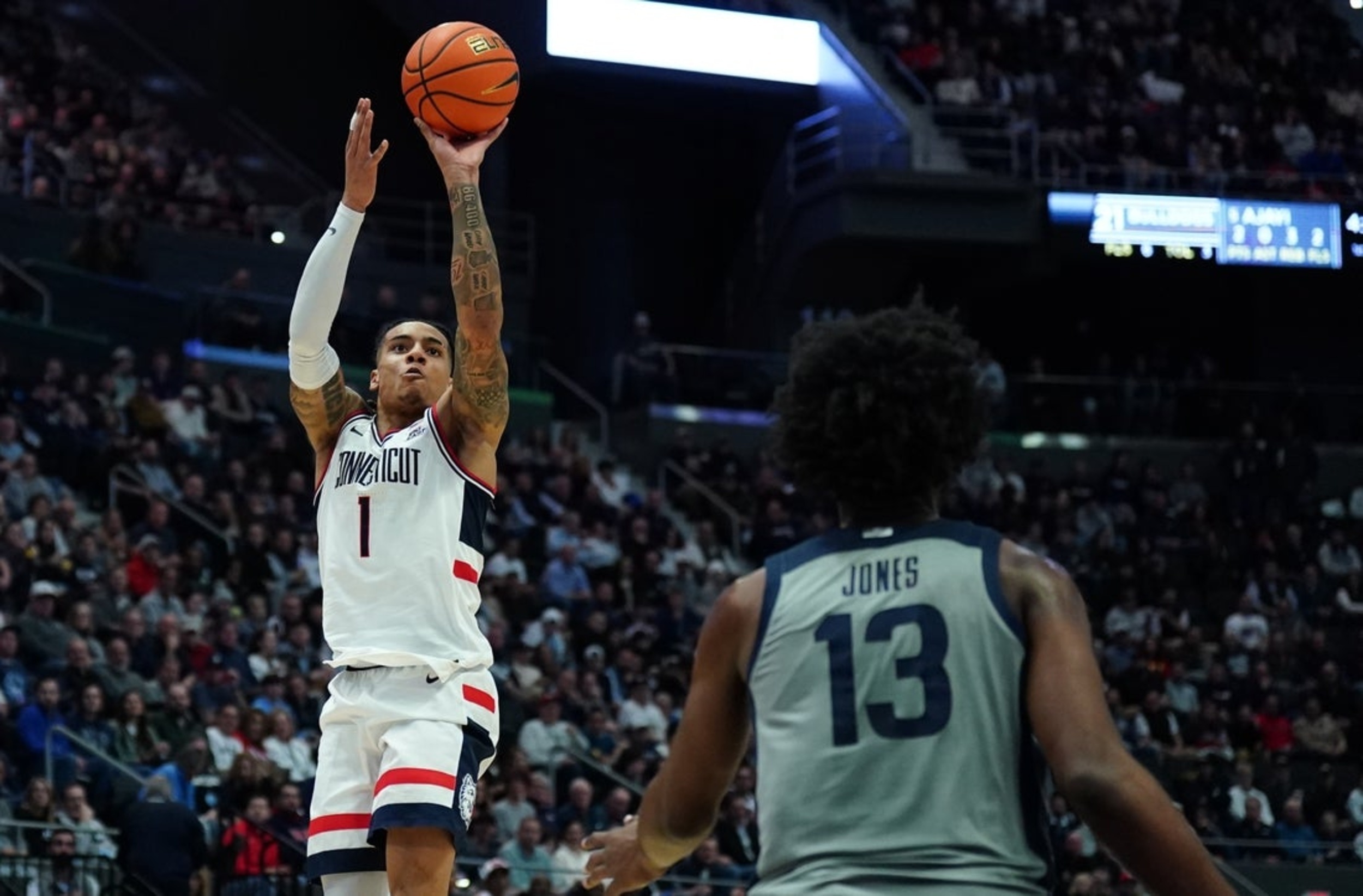 No. 5 UConn uses career night from Solo Ball to blow by Butler