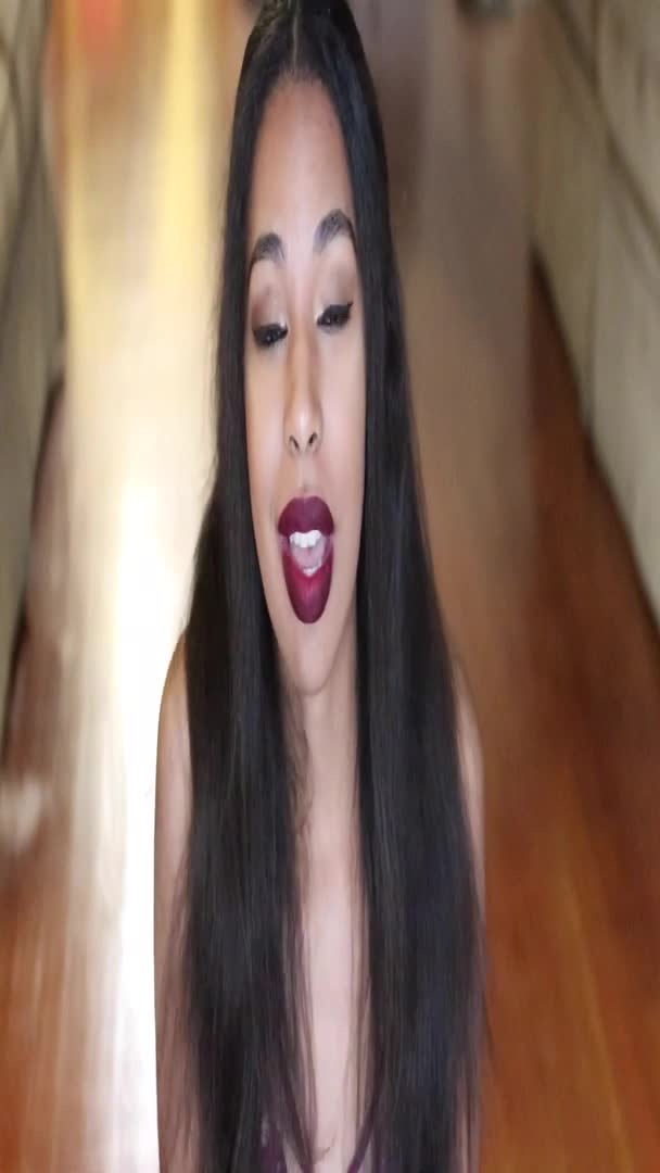 Maryam Hampton launches her first product, Jazlah, an ultimate hair ...