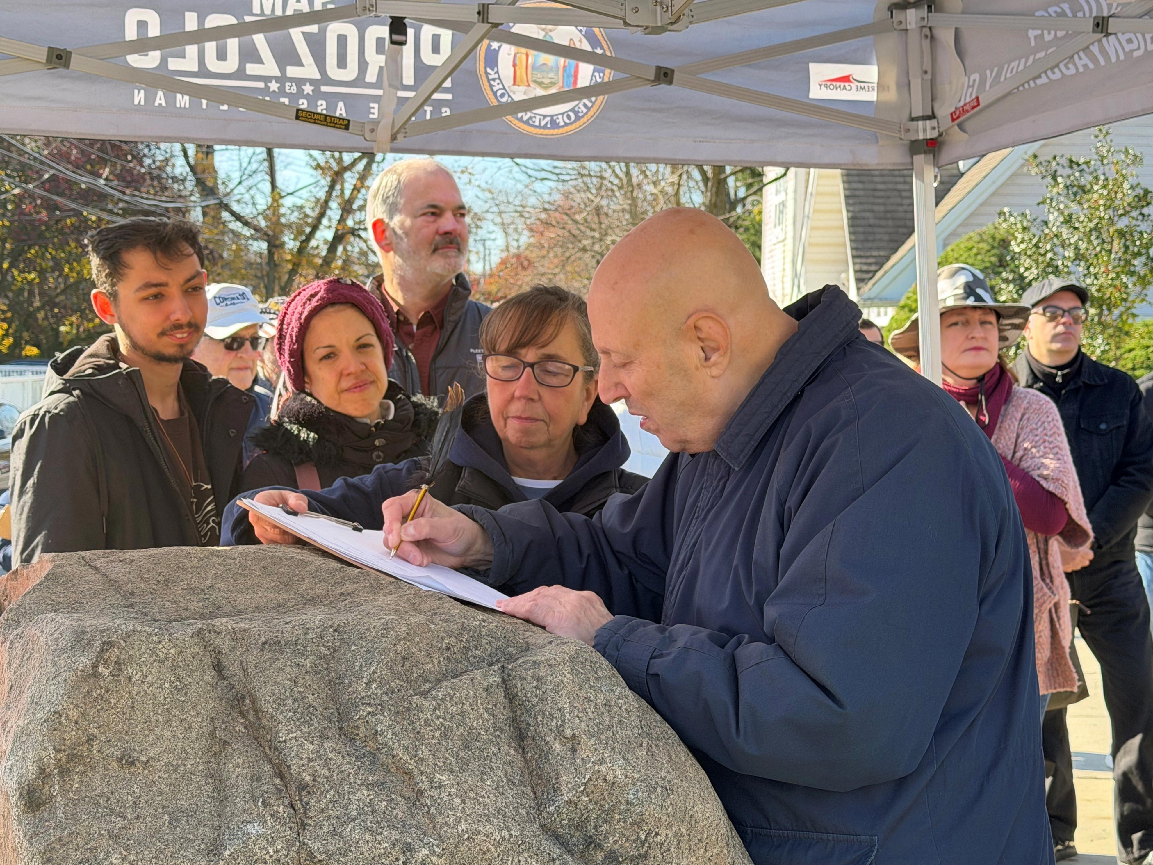 Mamdani's NYC win sparks secession talk by Staten Island Republicans