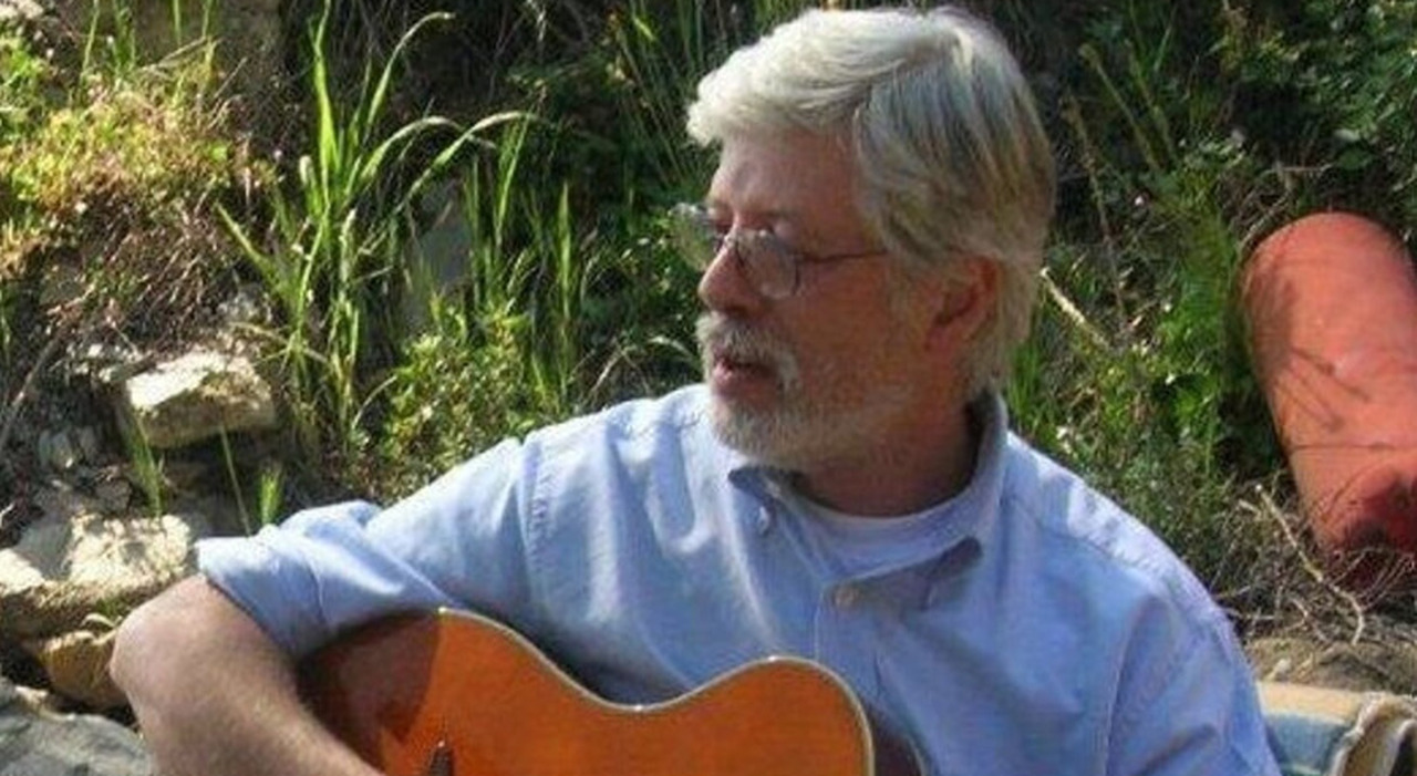 Elio Arlandi ucciso da un tir a Genova. «Trascinato per 2 km»: aveva 67 ...