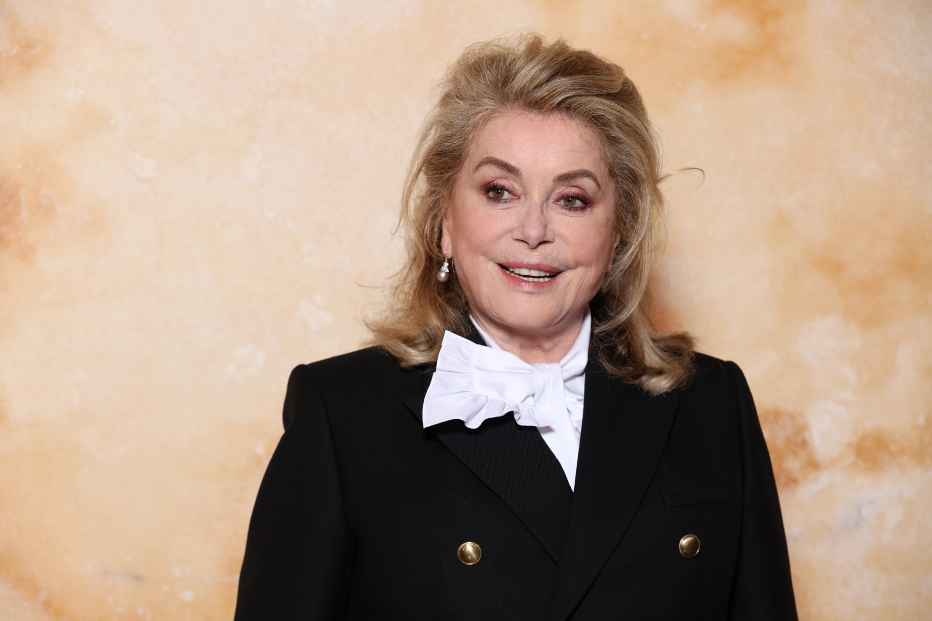 The wealthiest non-Hollywood actors