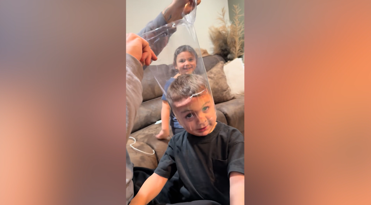 Mom left stunned by what’s stuck on toddler’s head when decorating tree