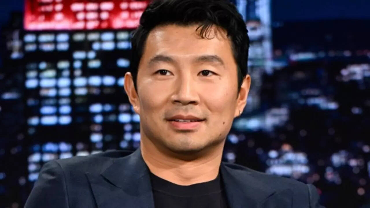 Simu Liu addresses viral photo of ‘Avengers: Doomsday’ cast and meeting ...
