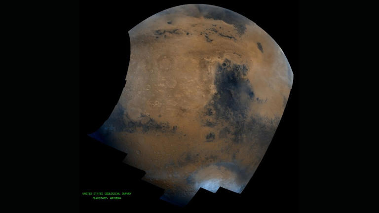 Picture perfect: NASA's 20-year-old Mars camera clicks its 1,00,000th ...