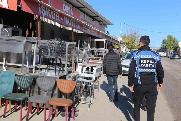 Kepez Zabıtası’ndan Hurdacılar Sitesi’ne denetim