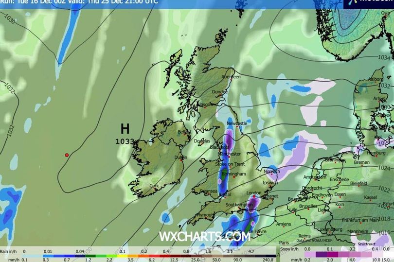 Snow blast set to sweep all of UK in 72 hours as Brits brace for 6-inch ...