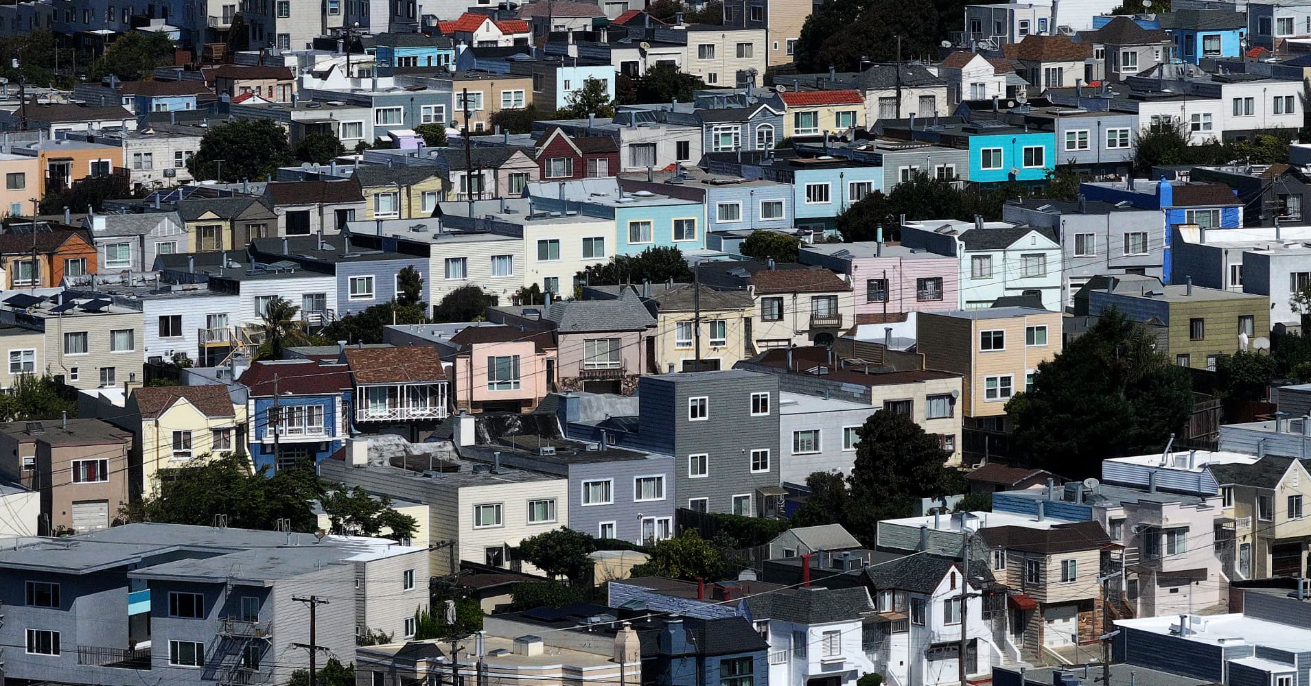 Mortgage rates move higher after the Fed rate cut, causing loan demand ...