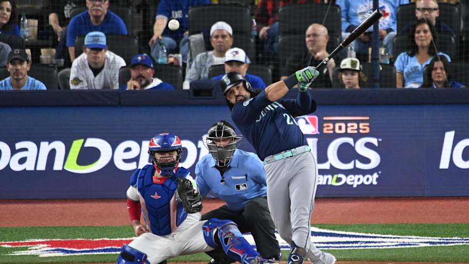 After finally signing with the Mariners, Andrew Knizner is in the fold ...