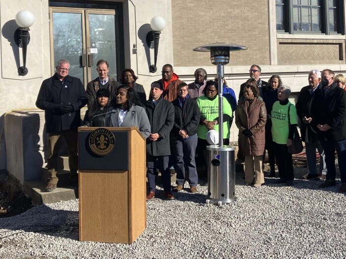 Nearly 200 license plate readers keep watch on Louisville drivers. LMPD ...