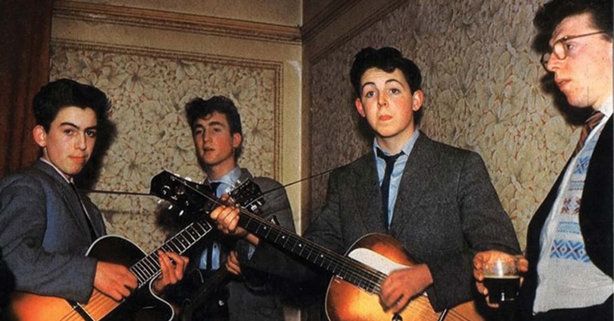 15 almost unrecognizable bands from their early days