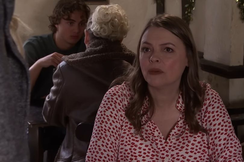 Coronation Street fans cry 'leave her alone' after another death 'hint ...