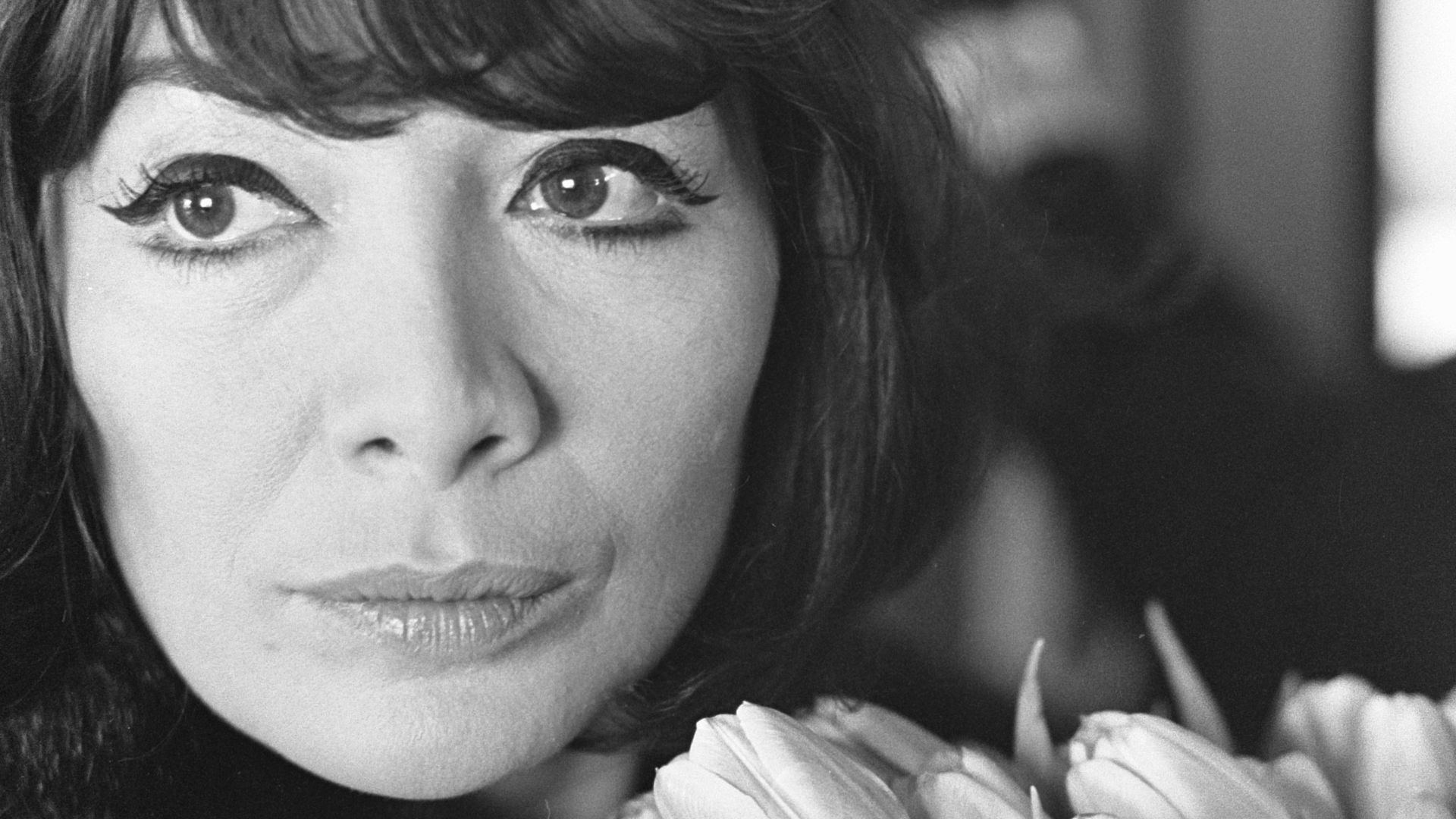 Juliette Gréco was so enchanting, she inspired the Beatles' hit ...