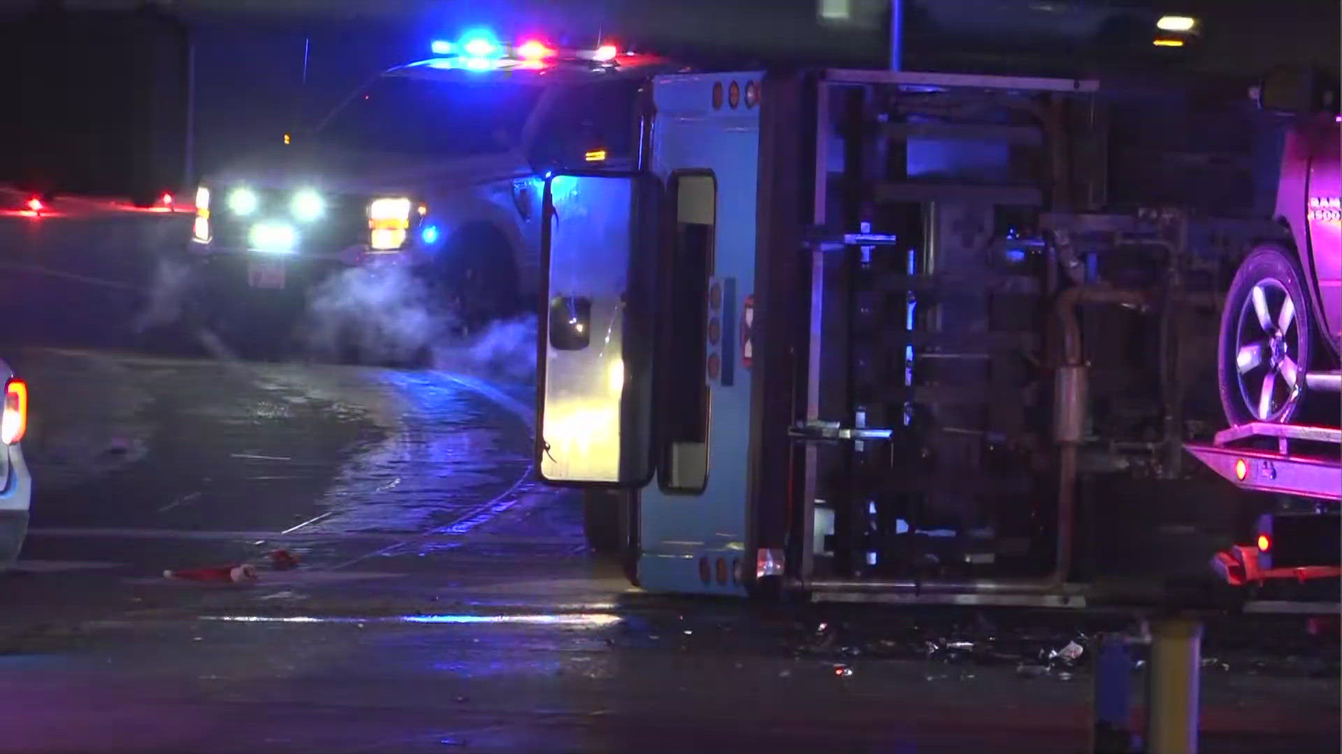 3 injured in Metro Call-A-Ride rollover crash