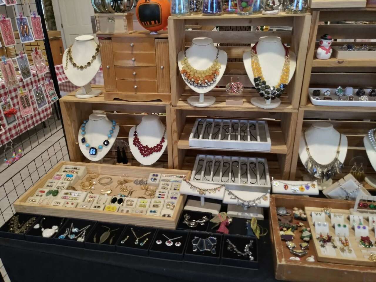 Pigeon Holiday Craft Fair returns with gifts, treats and community spirit