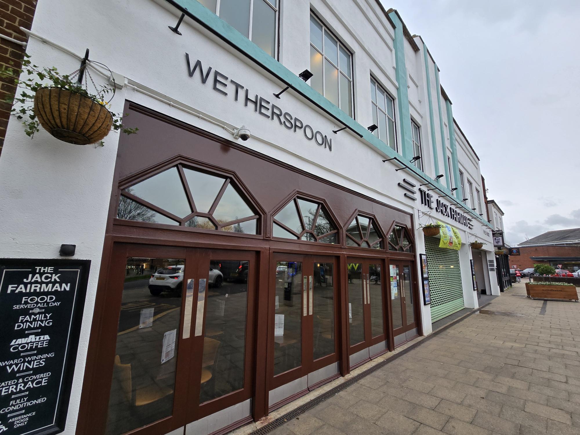 First look inside Horley pub after £1.3 million refurbishment