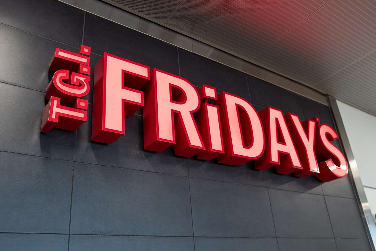 TGI Fridays Is Getting in on the 6-7 Trend With Free Kids’ Desserts ...
