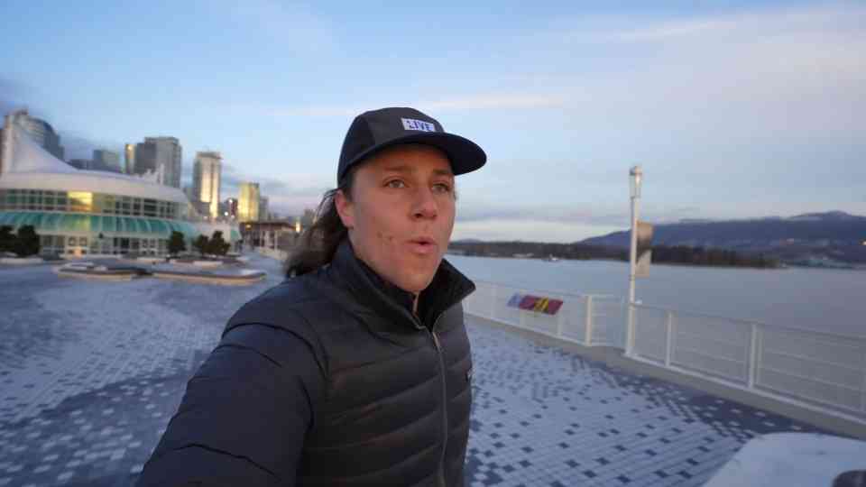 Walking the world's longest waterfront path