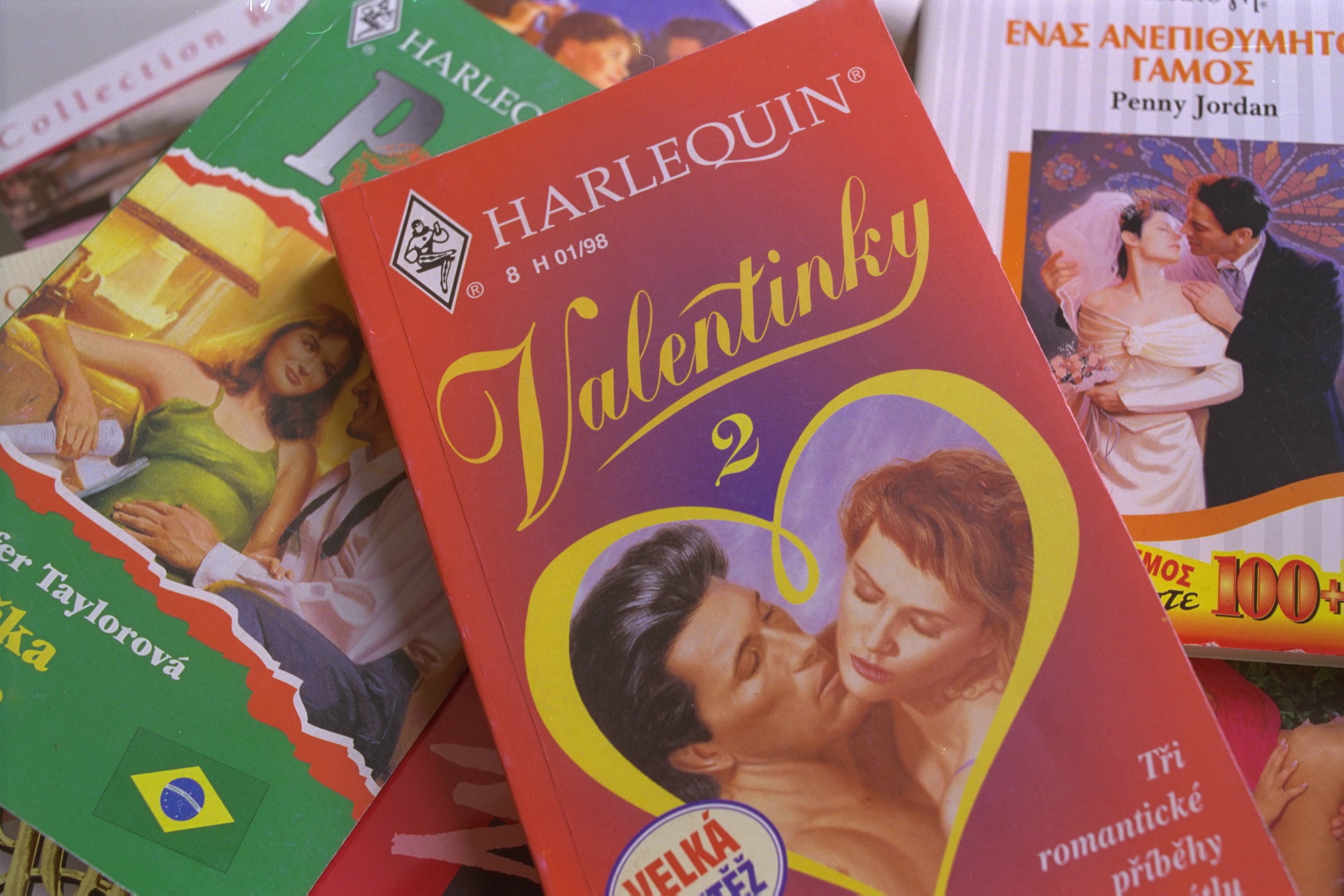 Harlequin « teste » la traduction avec l’IA, les traducteurs dénoncent ...