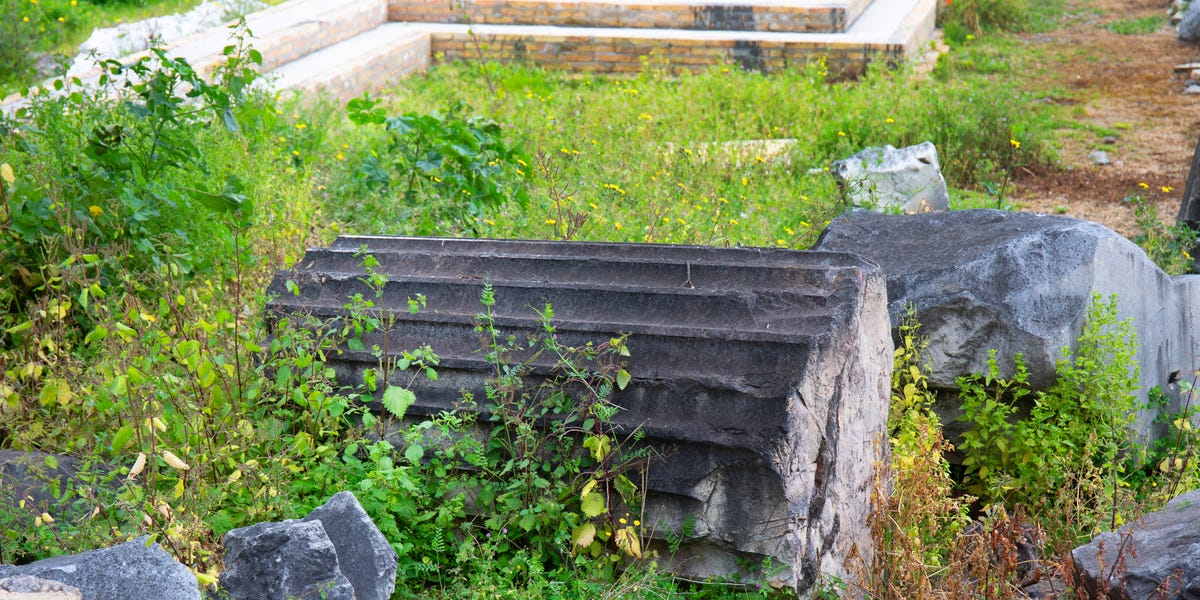 Archaeologists found ancient Roman artifacts from a city that never existed