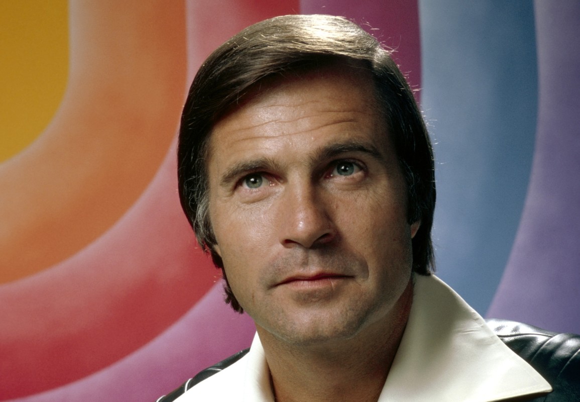 'Buck Rogers' star Gil Gerard, 82, dies after sudden cancer battle