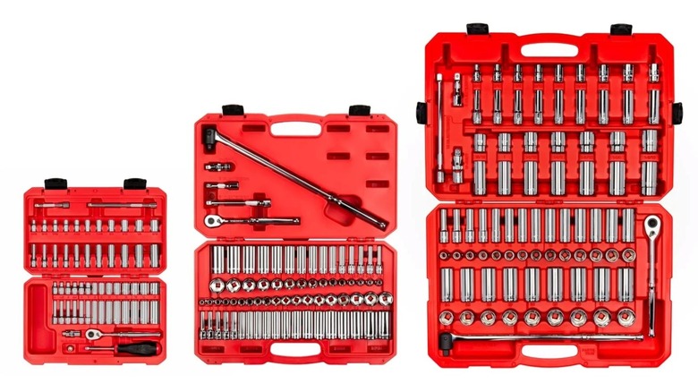 Who makes Tekton sockets and where are they manufactured?