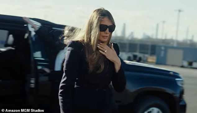 Melania lifts curtain on call with Trump in glam trailer as she shows ...