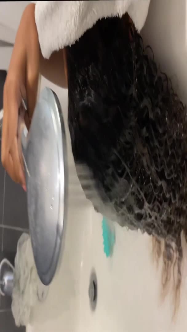 Conquering knotty natural hair: Clippers, regret, and new growth tips