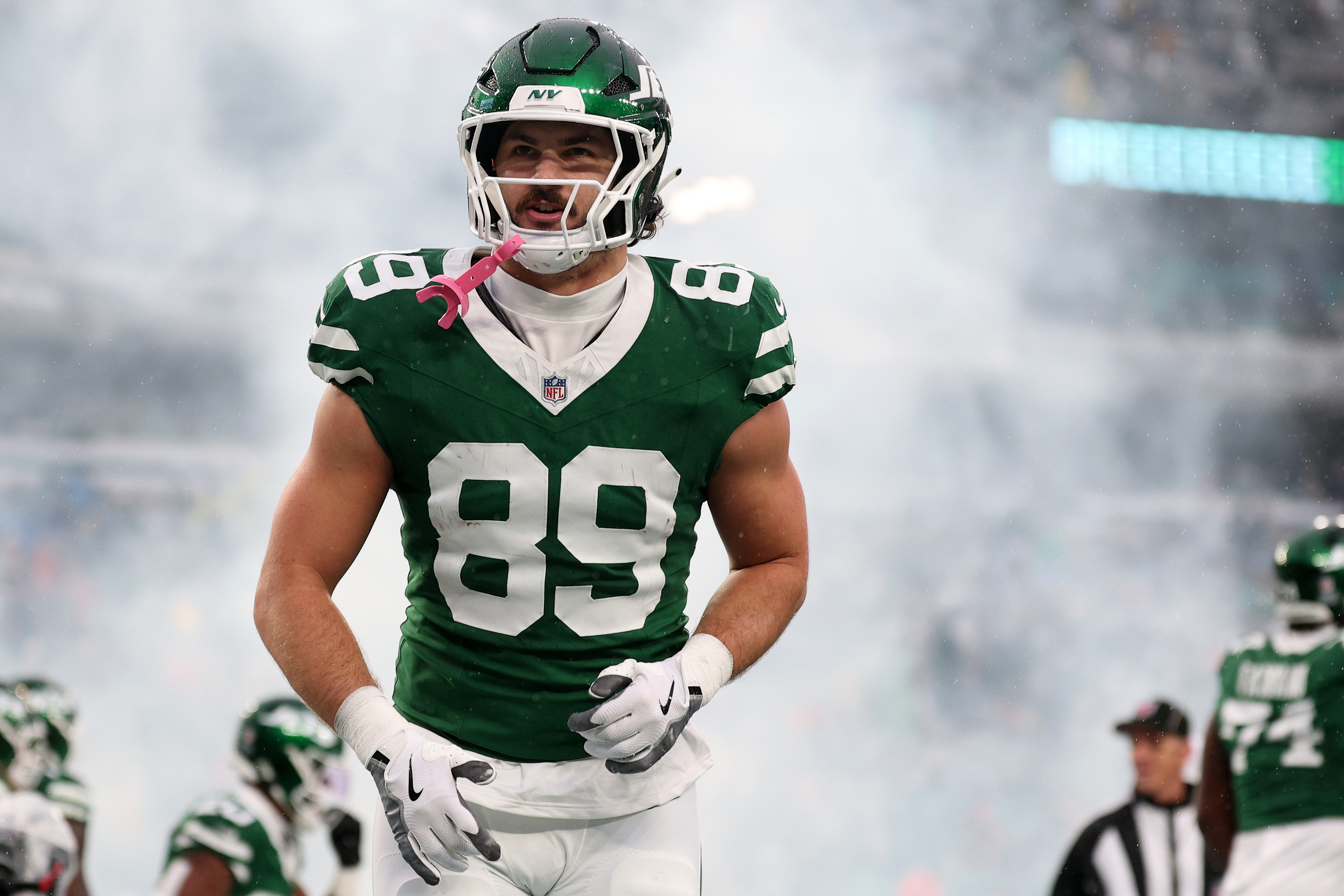 Jets and Jeremy Ruckert agree to a contract extension