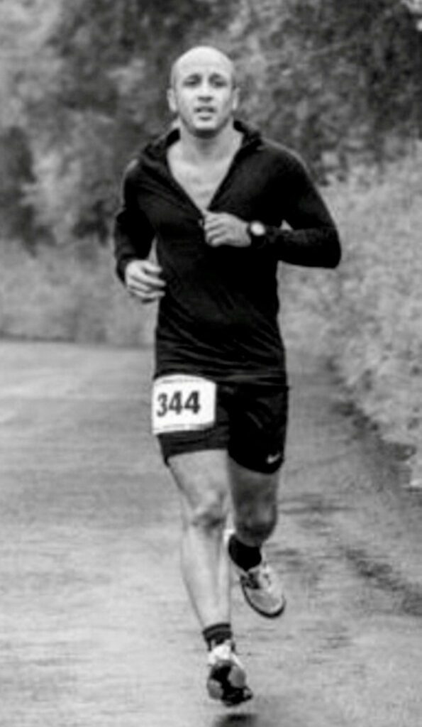 Runner died of heart attack after chest pain dismissed as indigestion ...